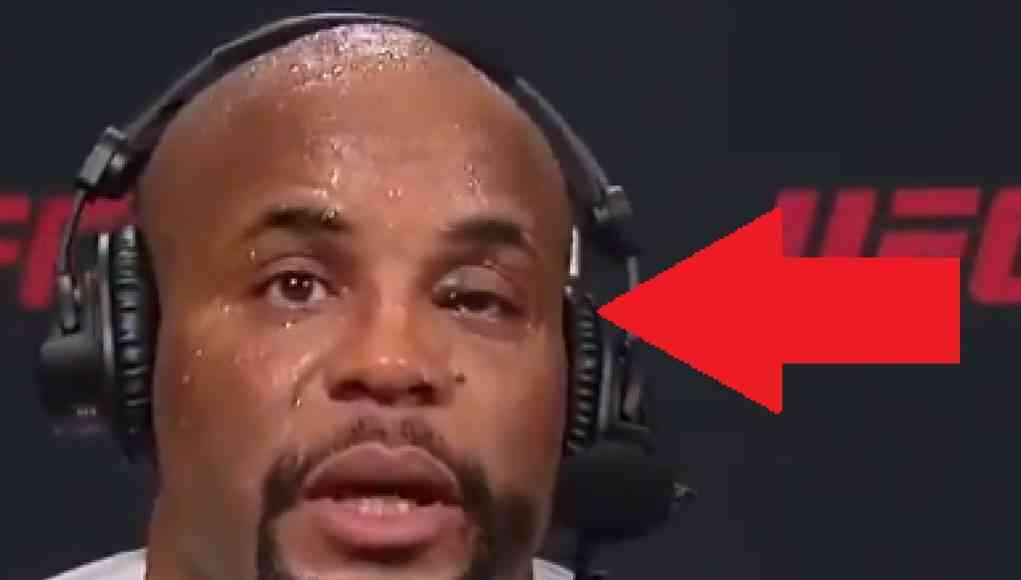 Stipe Miocic Blinds Daniel Cormier with Eye Poke Leaving his Eye Lazy ...