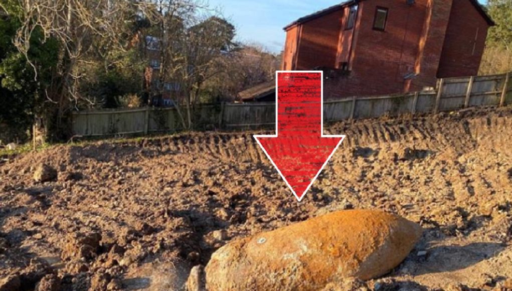 Devon Exeter WW2 Bomb Explodes As People Are Evacuated From Ancient ...