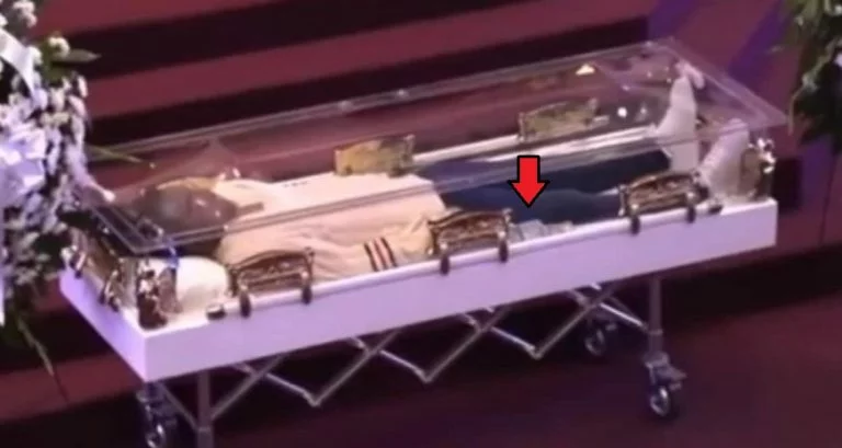 Was Young Dolph Buried with $50K Cash Inside His Casket? Viral Photos ...