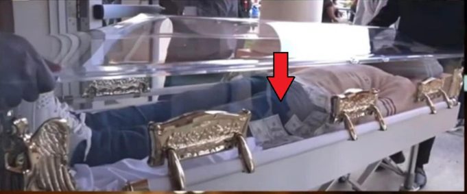 Was Young Dolph Buried with $50K Cash Inside His Casket? Viral Photos ...