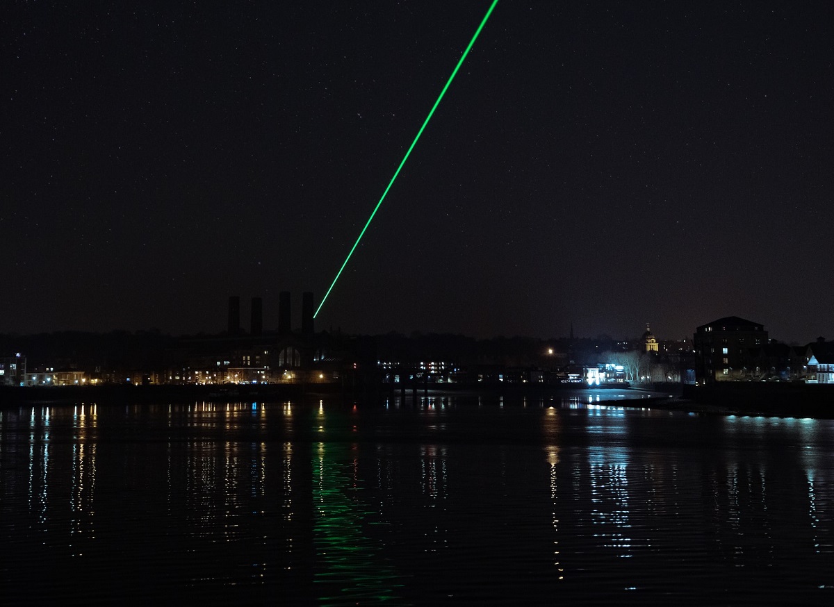 Subaru Telescope Videos Showing Green Lasers Shot from Chinese DAQI-1 ...