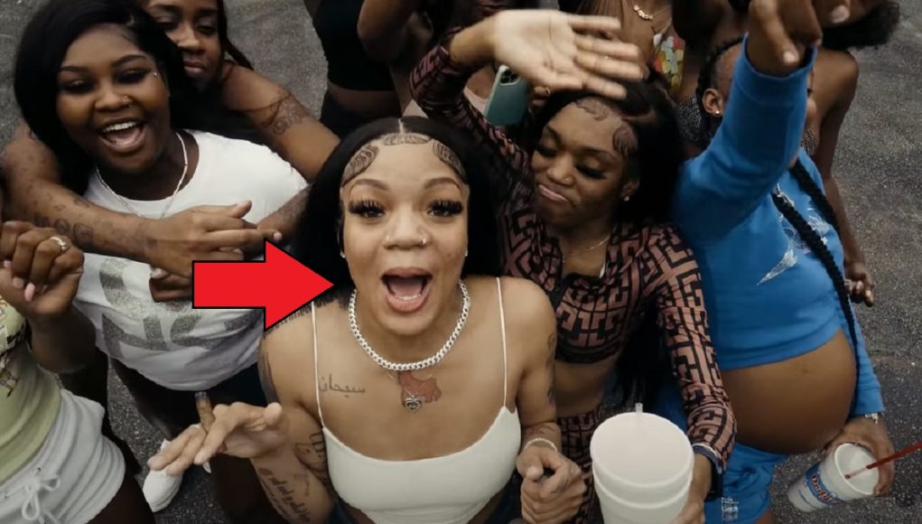 Did Glorilla Get Her Teeth Fixed? Glorilla's New Fake Teeth Go Viral ...