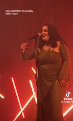 Jorja Smith's Weight Gain Video in 2023 Fuels Conspiracy Theories About ...